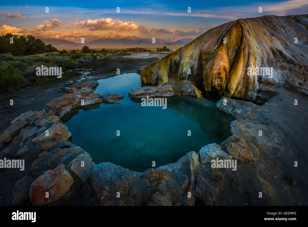 Travertine Hot Springs wit Sunrise over the Sierras Stock Photo - Alamy