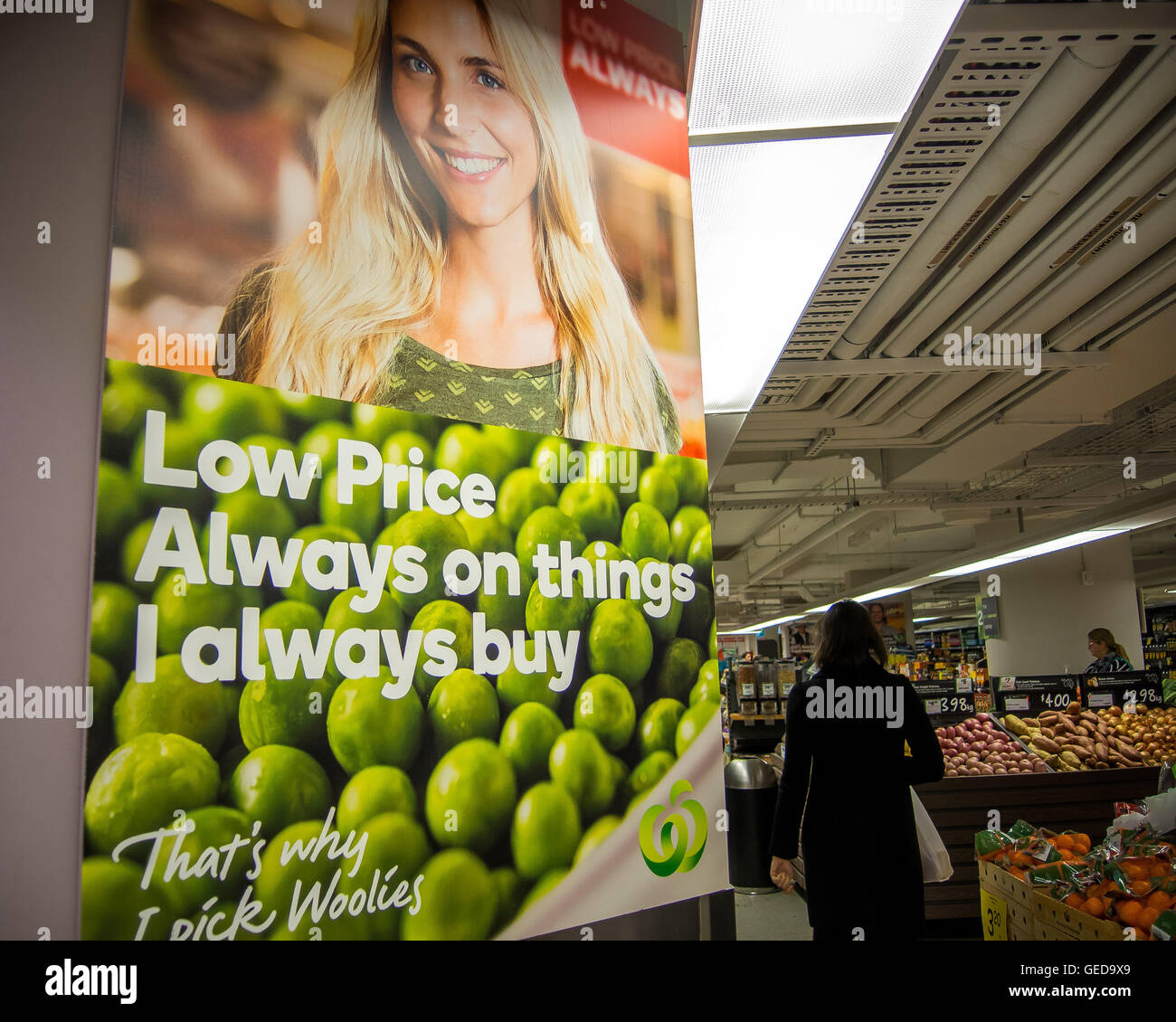 Woolworths supermarkets hi-res stock photography and images - Alamy
