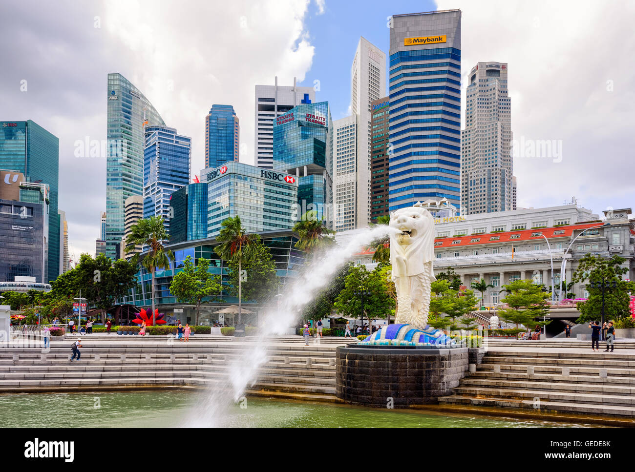 Merlion in singapore mouth singapore hi-res stock photography and ...