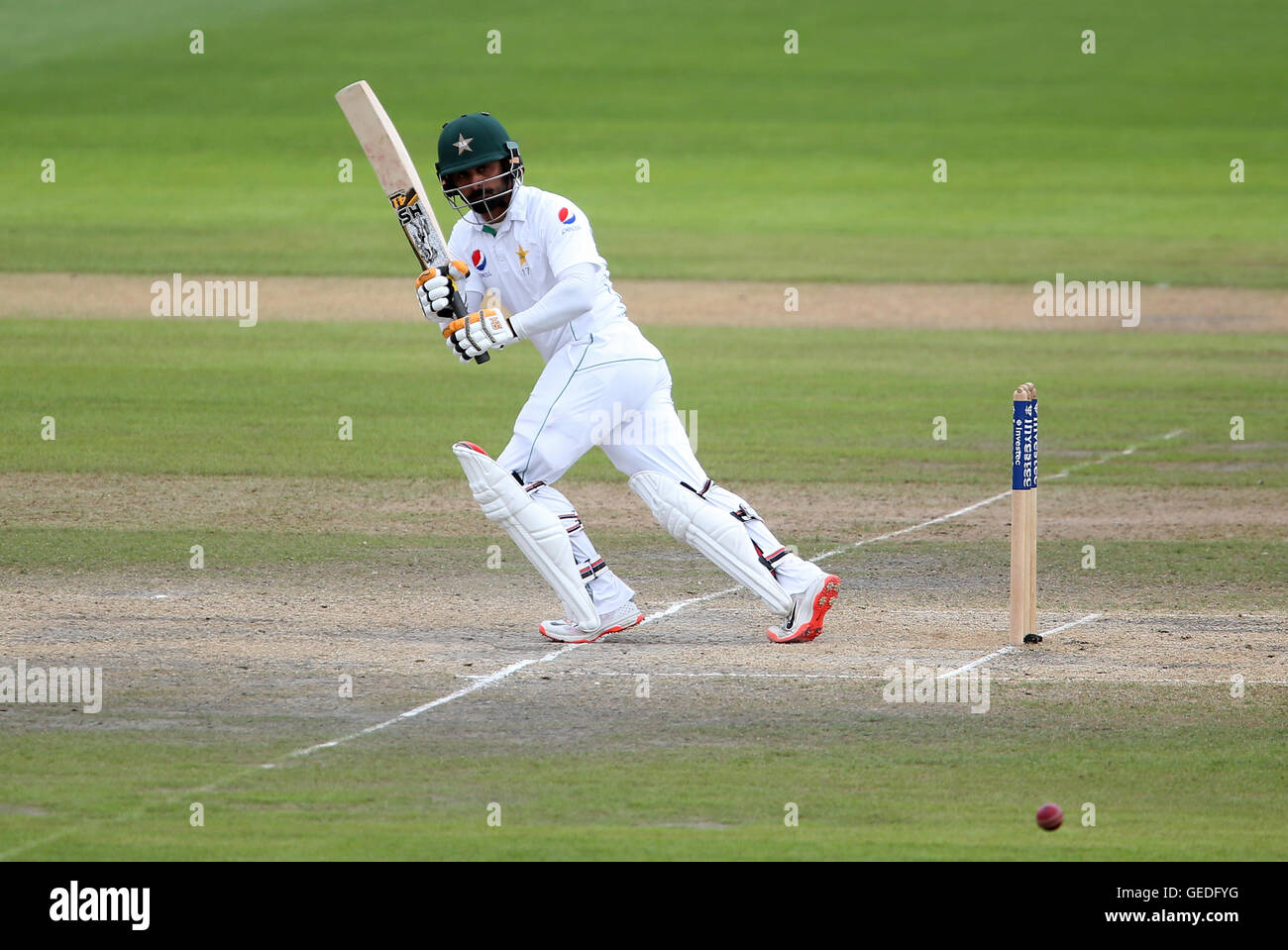 Day four second investec test match emirates old trafford hi-res stock ...