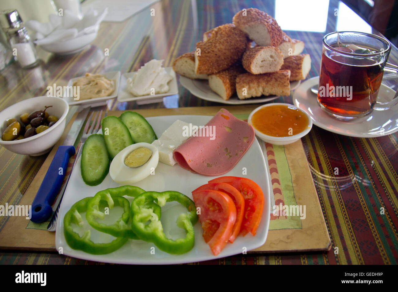 Lebanese breakfast hi-res stock photography and images - Alamy
