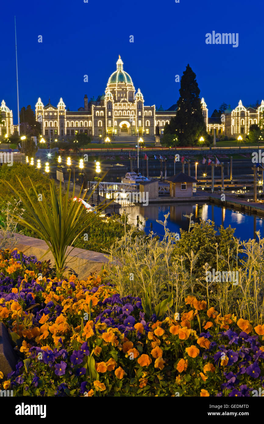 Victoria british columbia inner harbour parliament buildings night hi ...
