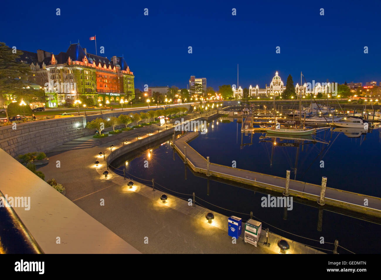 Canada famous landmarks hi-res stock photography and images - Alamy