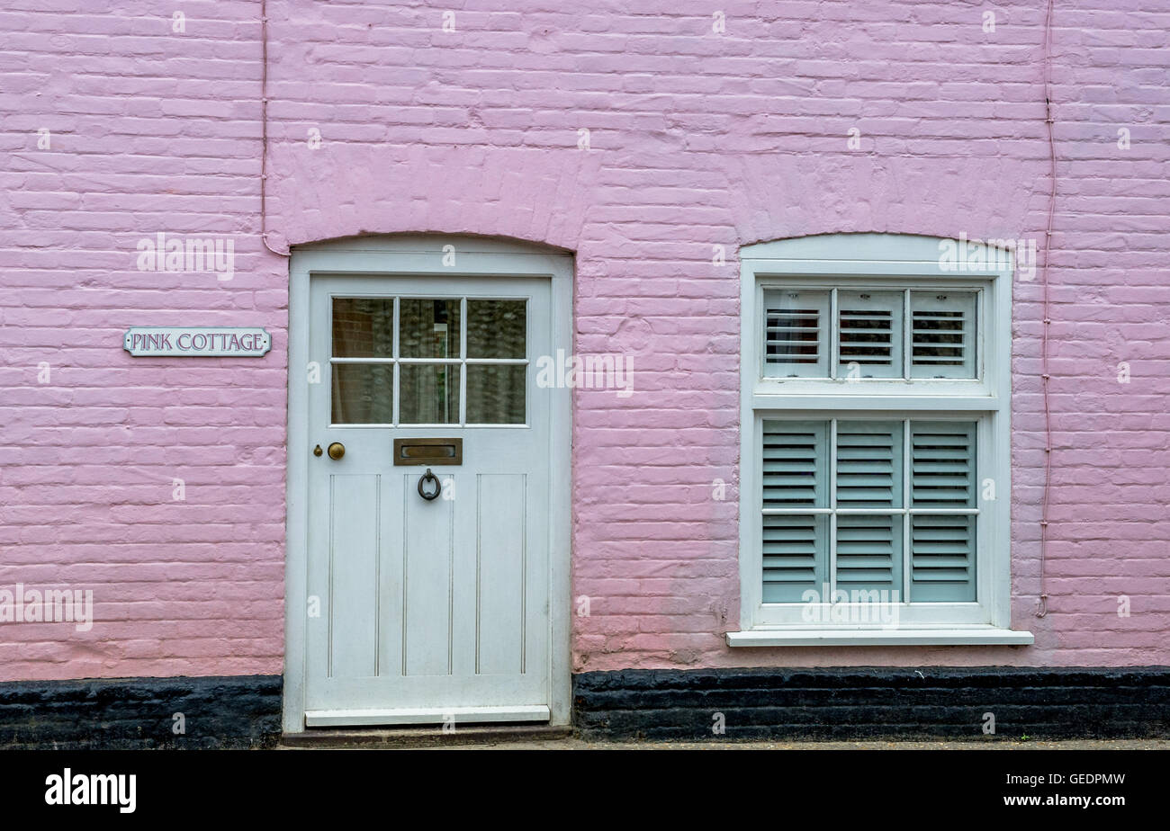 Pink painted cottage hi-res stock photography and images - Alamy