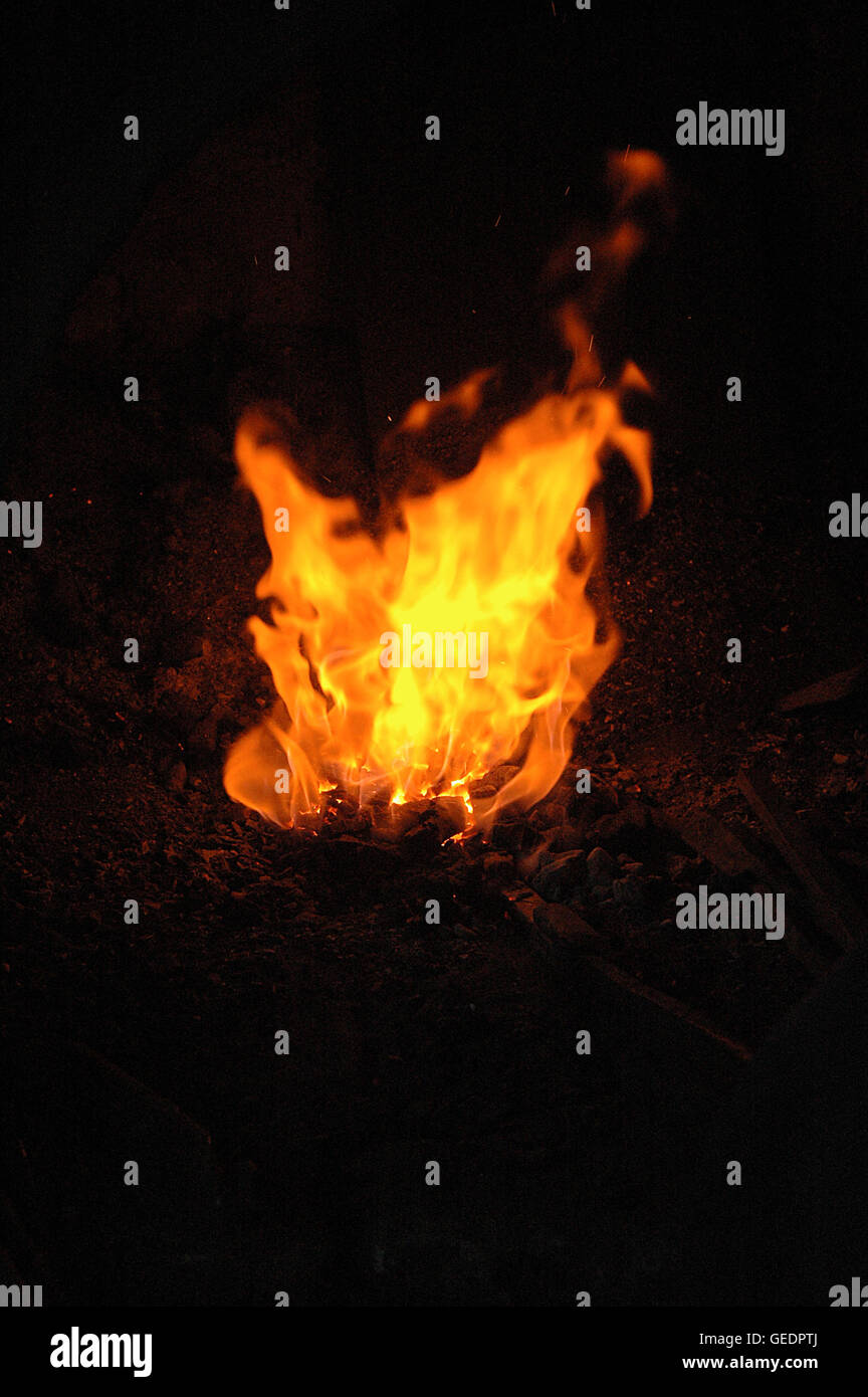 Forge blacksmith hi-res stock photography and images - Alamy