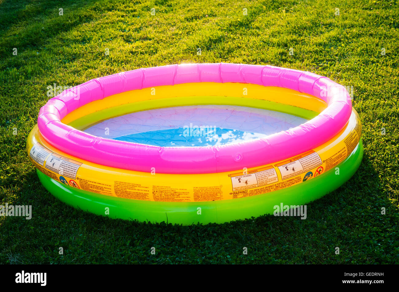 Plastic wading pool hi-res stock photography and images - Alamy