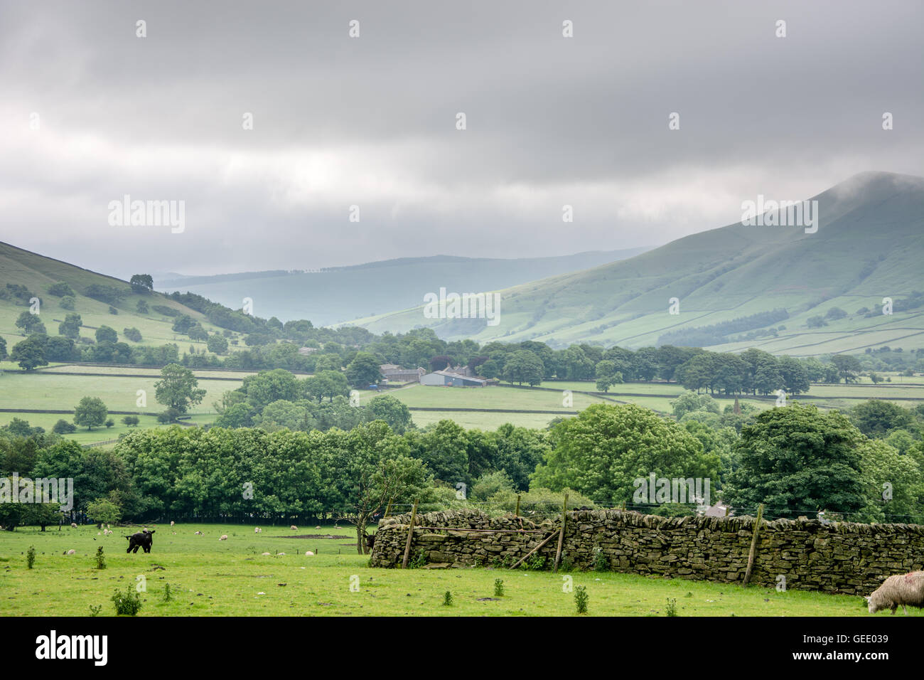 Peak district, Hope valley, England Stock Photo - Alamy