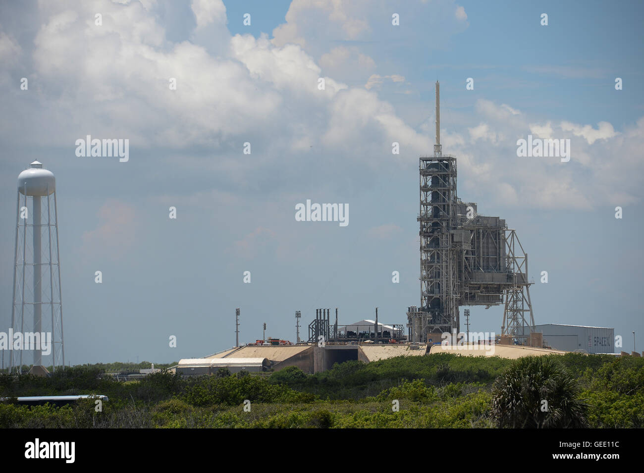 Launch pad 39A at the Kennedy Space Centre, Cape Canaveral, Florida ...
