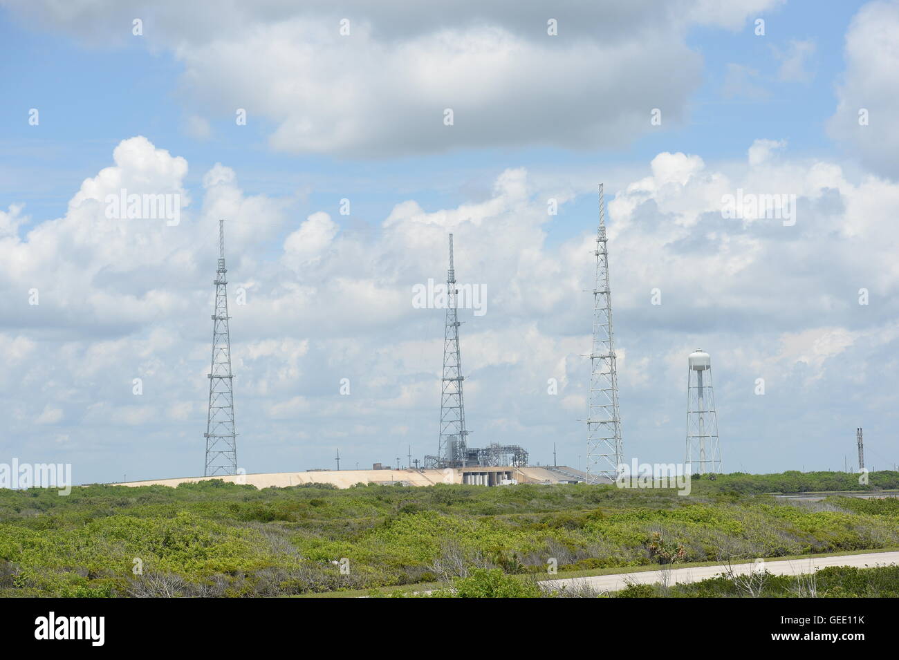 Florida nasa launch pads hi-res stock photography and images - Alamy