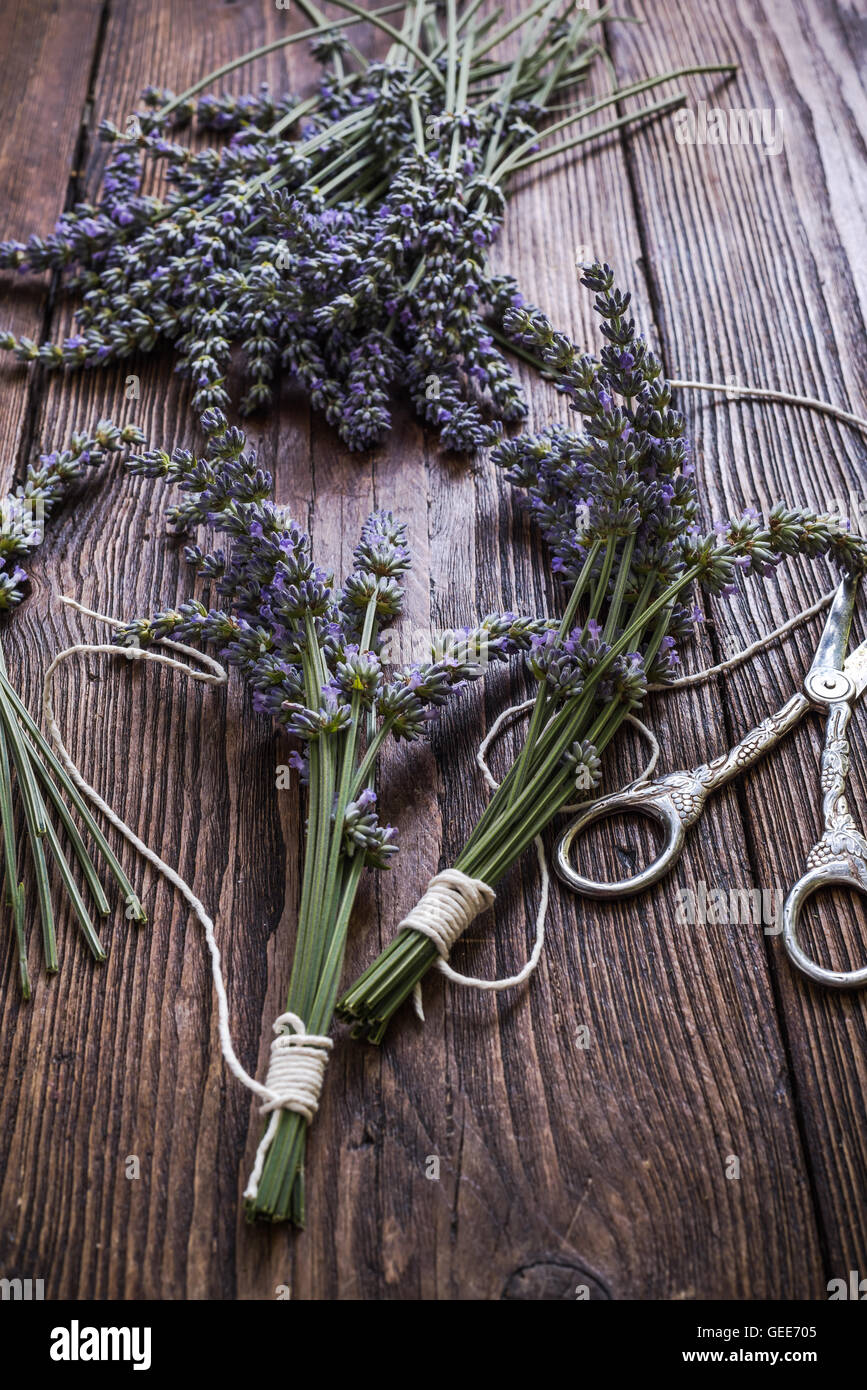 Lavender table overhead hi-res stock photography and images - Alamy