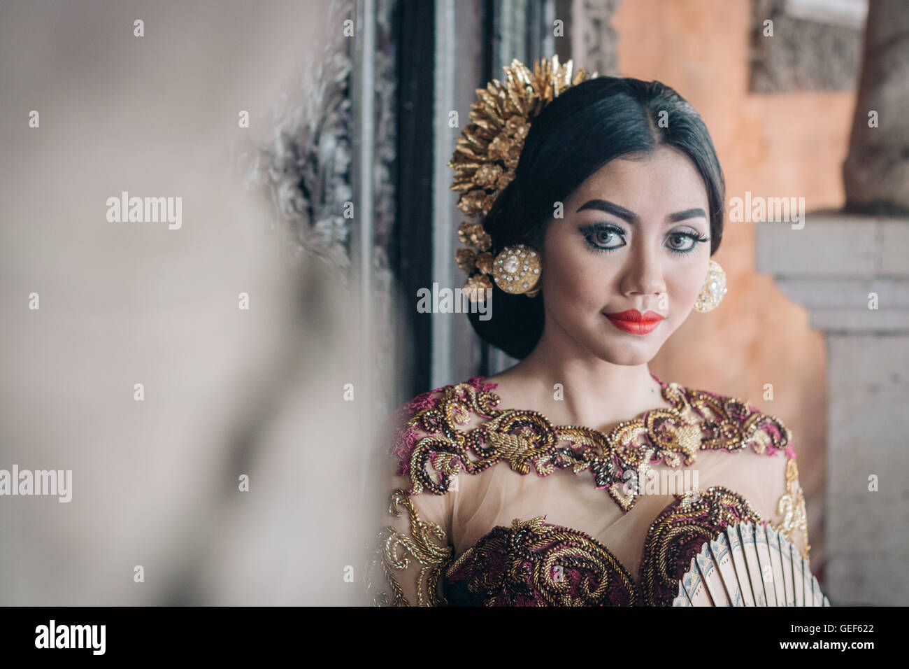 Portrait balinese woman hi-res stock photography and images - Alamy