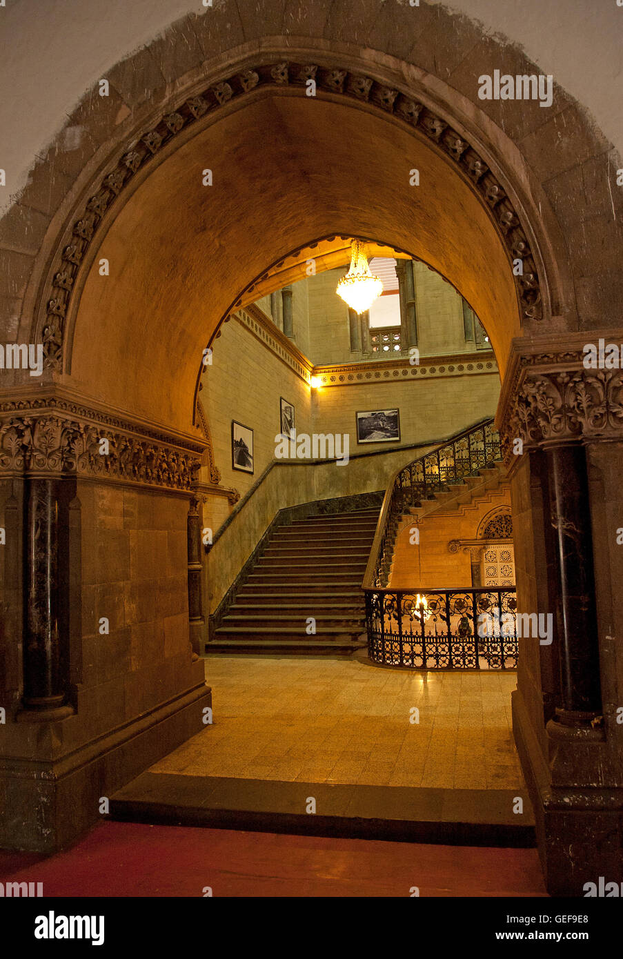 Image interior cst station building hi-res stock photography and images ...