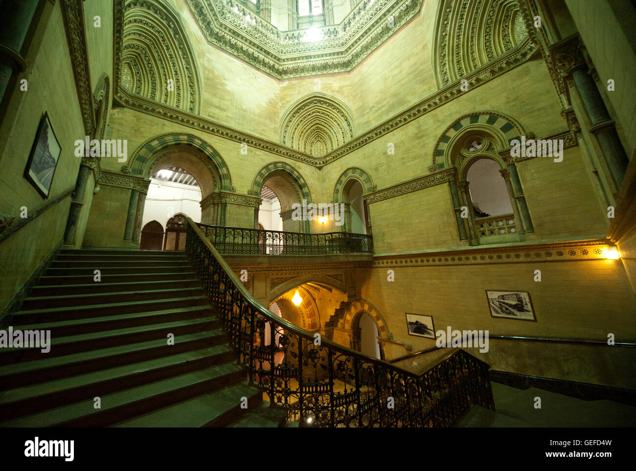 Image interior cst station building hi-res stock photography and images ...