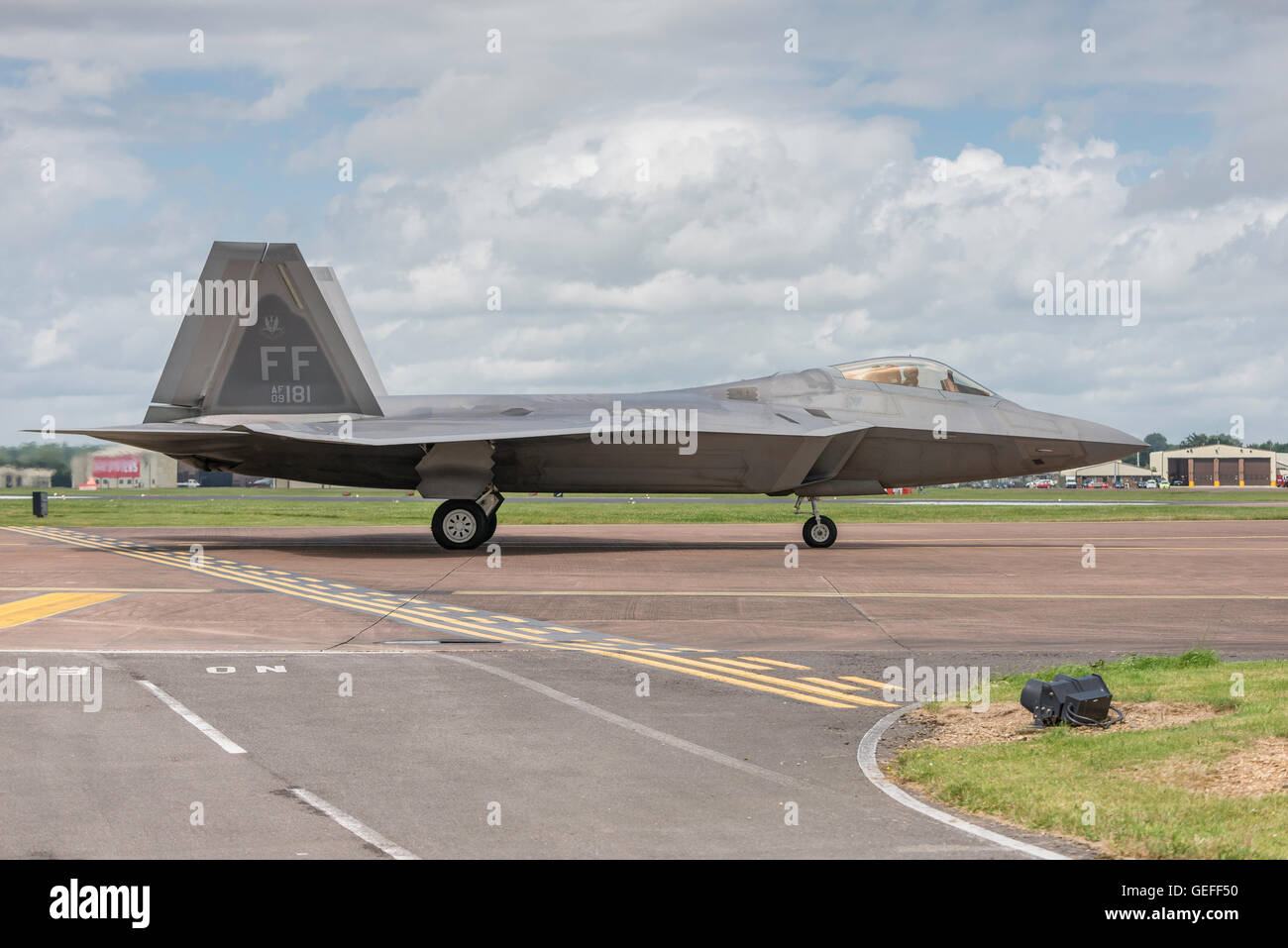 Raptor F22A Lockheed Martin RIAT Fairford England UK Air show heat ...