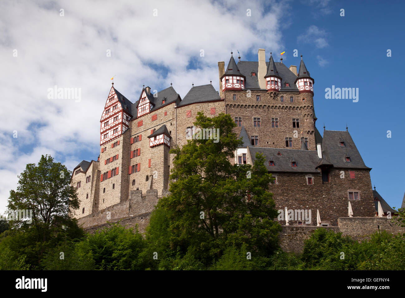 Eltz Castle, Muenstermaifeld, Eifel Stock Photo - Alamy
