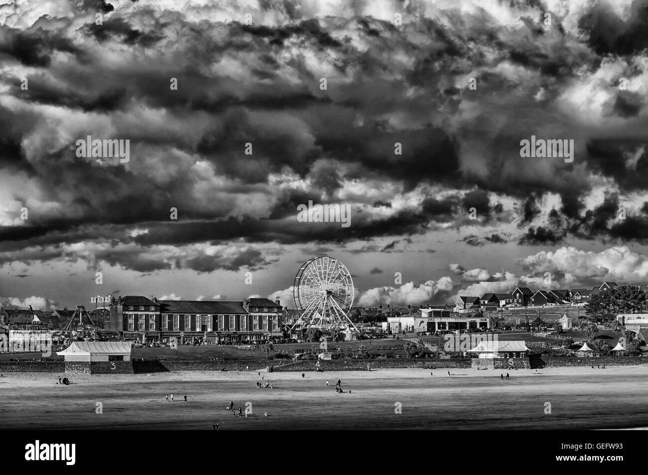 Barry Island, Seaside, joyrides, arcade, theme park, ferris wheel, fun ...