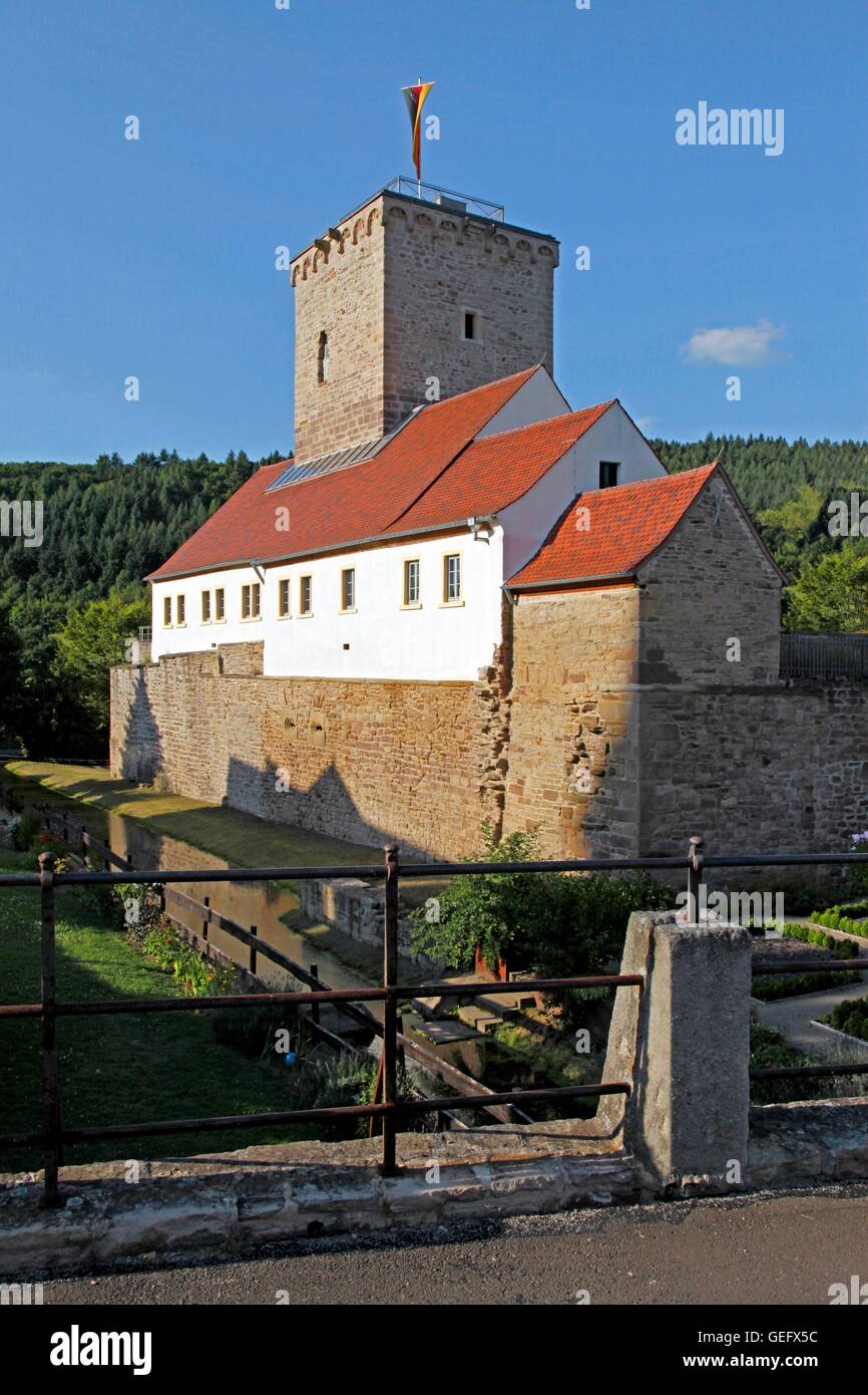 Castle of manderscheid hi-res stock photography and images - Alamy