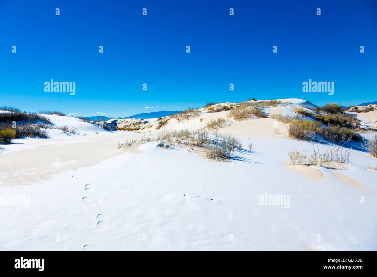 Seif dunes hi-res stock photography and images - Alamy