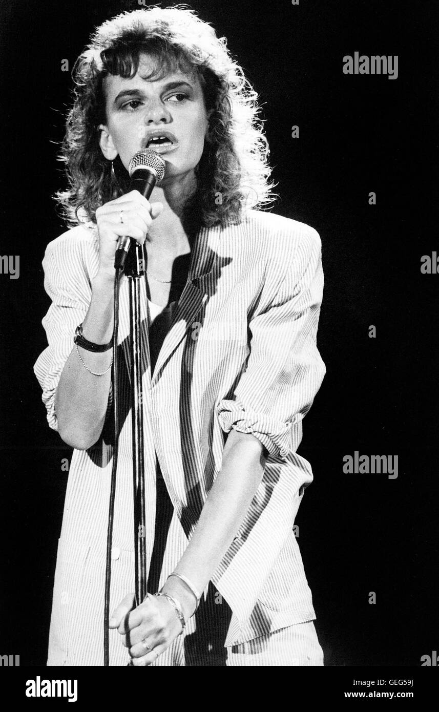 Sandra Bernhard at Bottom Line in July of 1984. © Gary Gershoff ...