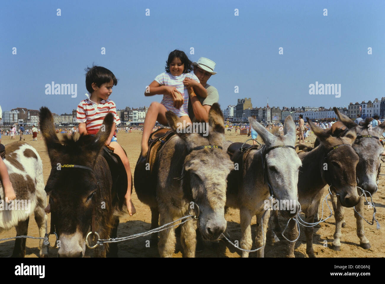 Beach donkey rides hi-res stock photography and images - Alamy