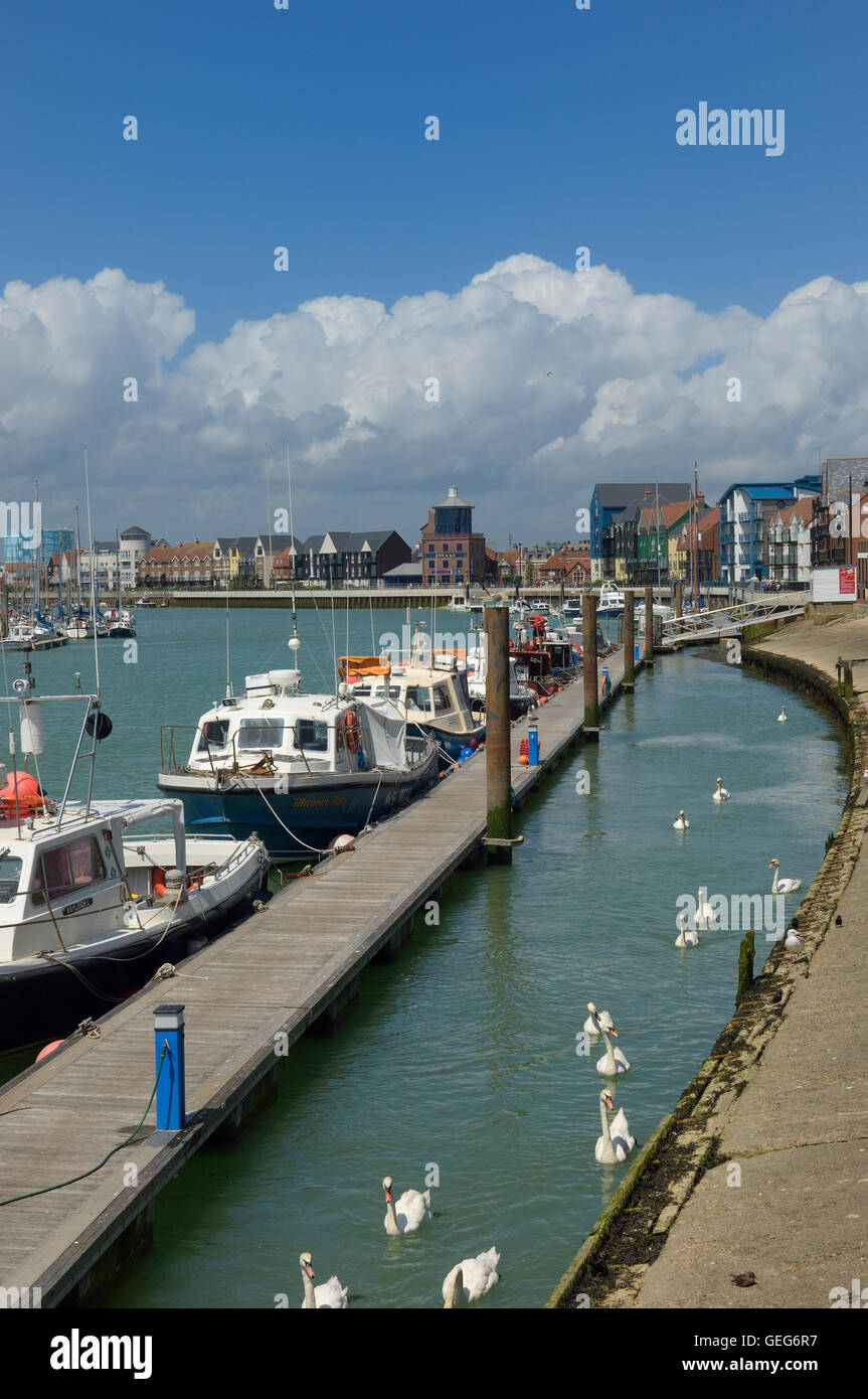 Littlehampton harbour on the river Arun. West Sussex. England. UK Stock ...