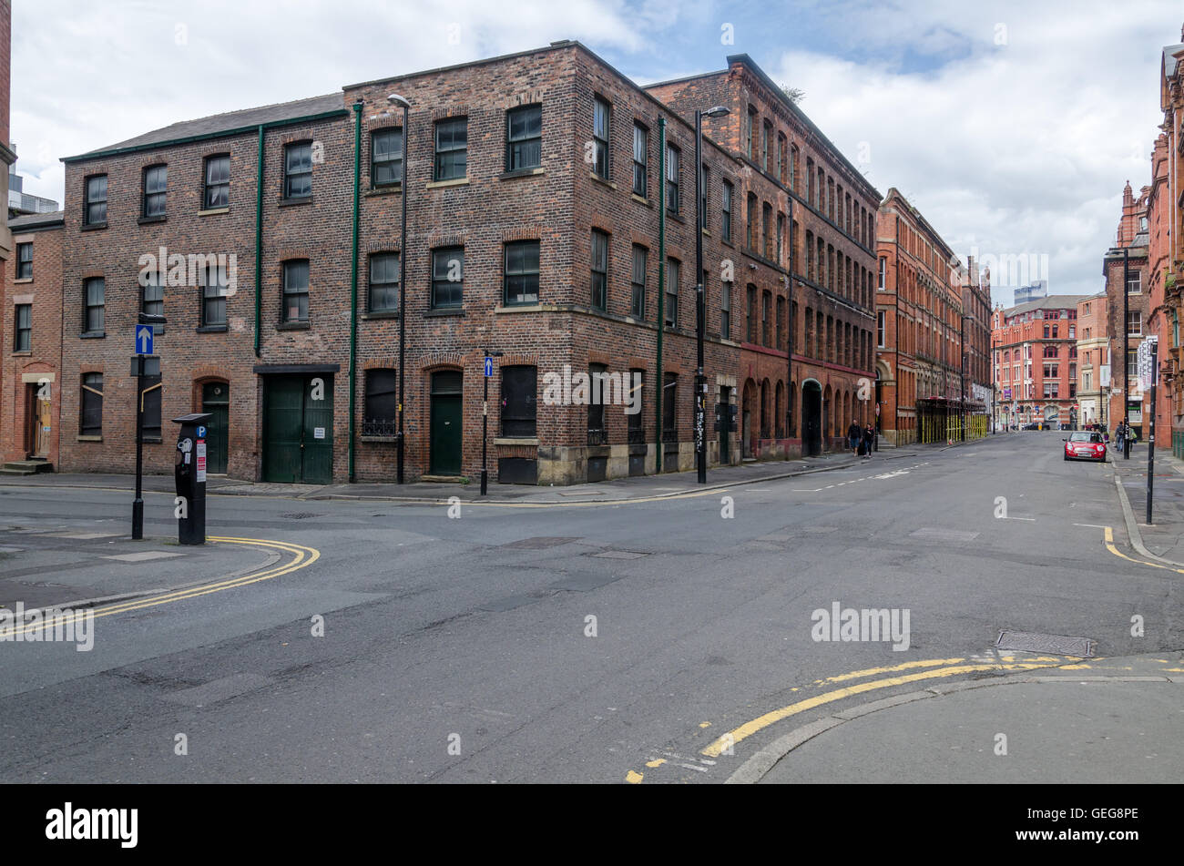 Derelict building manchester hi-res stock photography and images - Alamy