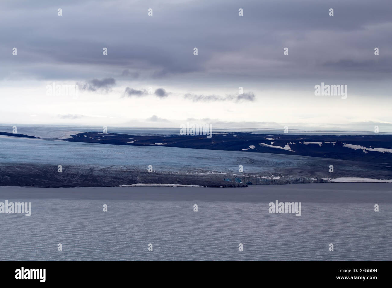 Arctic oil drilling rosneft kara sea hi-res stock photography and ...