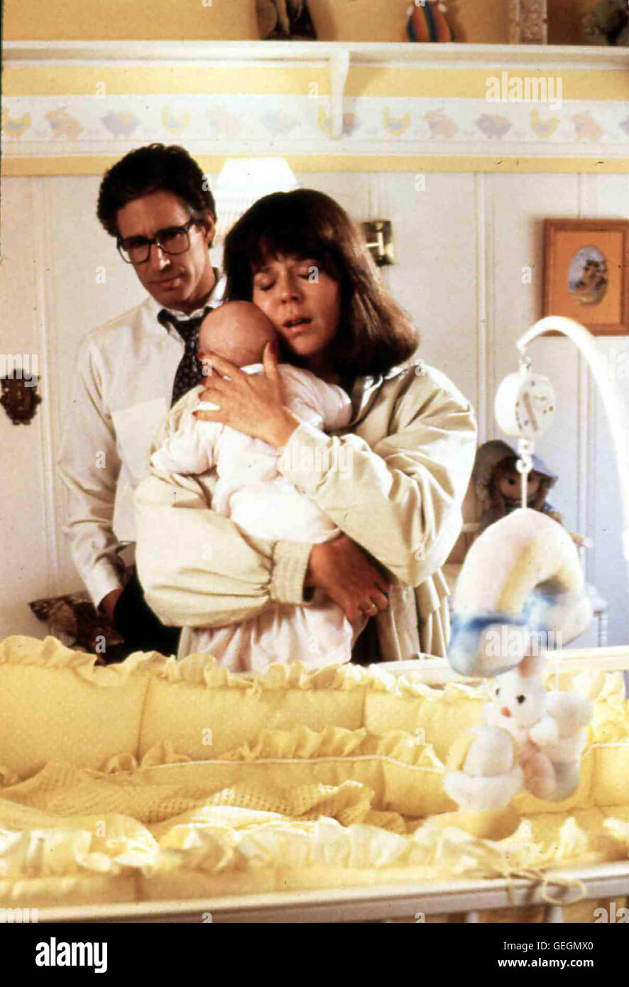 John Shea, JoBeth Williams - Doch Mary Beth (JoBeth Williams) liebt das ...