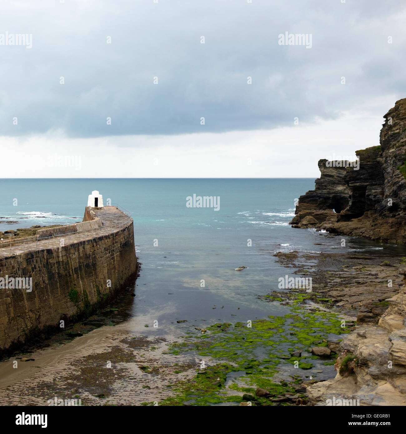 Portreath hi-res stock photography and images - Alamy