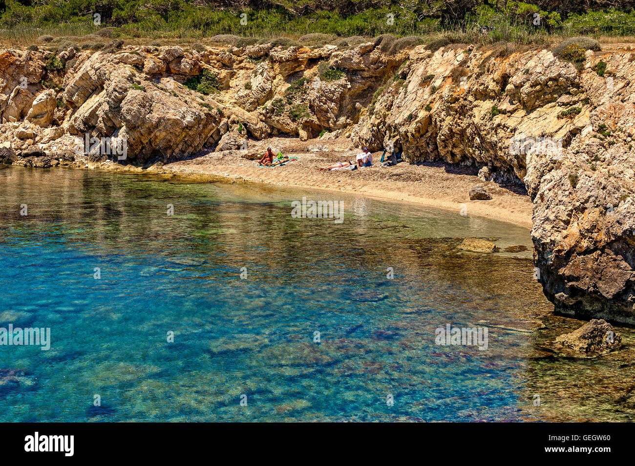 Cala rotonda favignana hi-res stock photography and images - Alamy