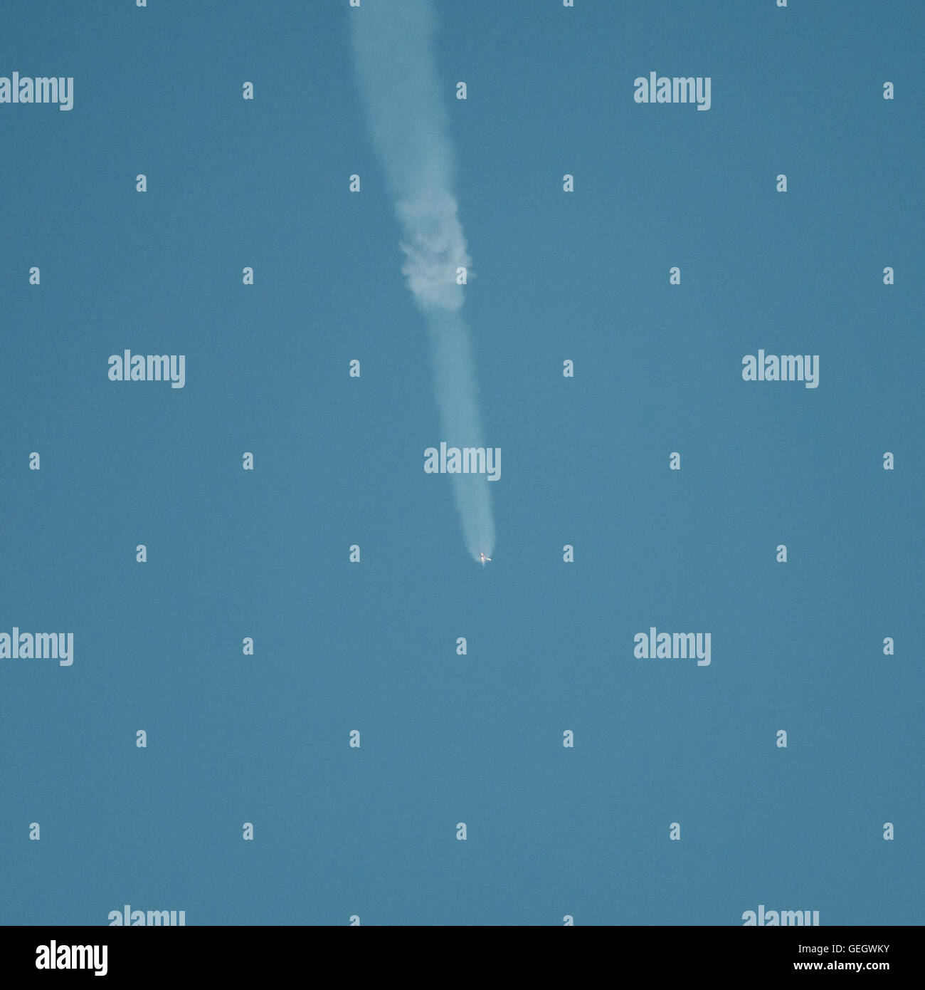 Expedition 48 launch hi-res stock photography and images - Alamy