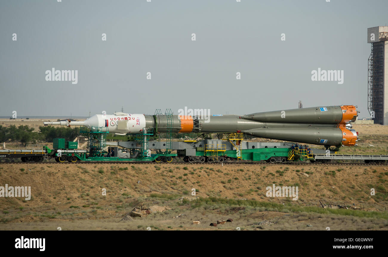 Expedition 48 Preflight High Resolution Stock Photography and Images ...