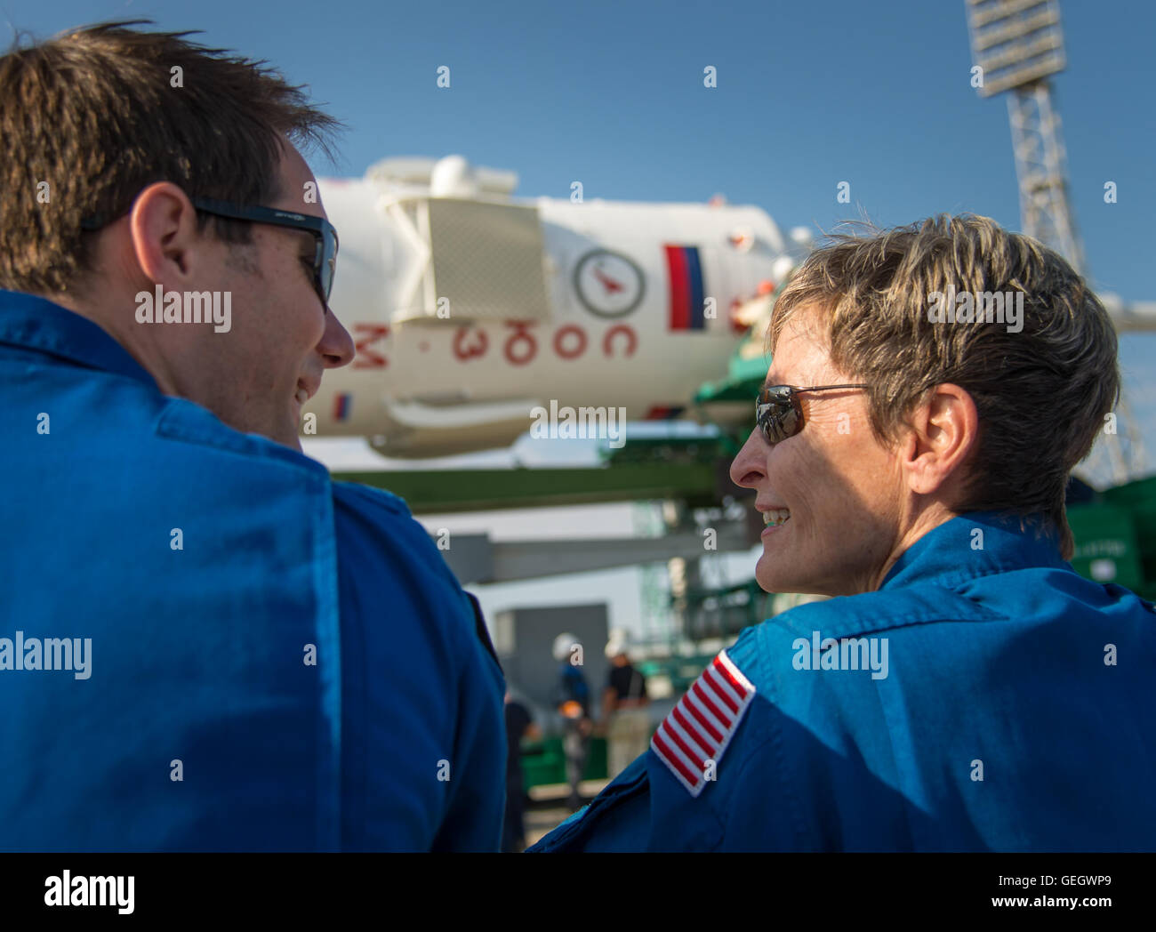 Expedition 48 preflight hi-res stock photography and images - Alamy
