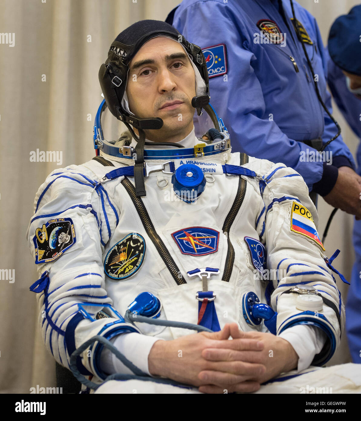 Expedition 48 Suit Up 07070054 Stock Photo - Alamy