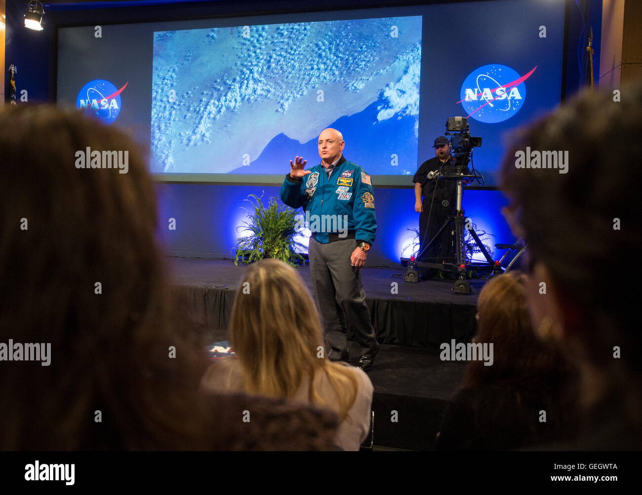 Former NASA astronaut Scott Kelly shared insights from his year aboard ...