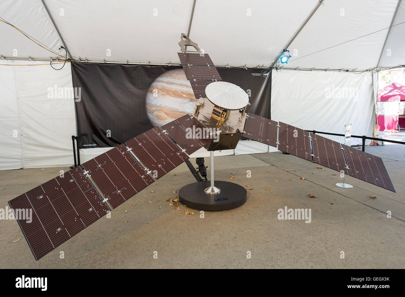 Juno jupiter orbit insertion joi hi-res stock photography and images ...