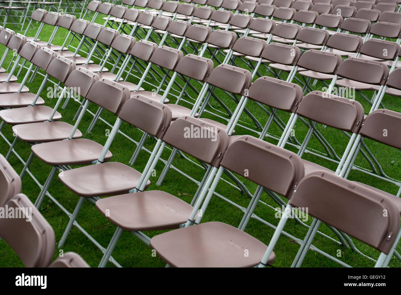 Temporary seating hi-res stock photography and images - Alamy