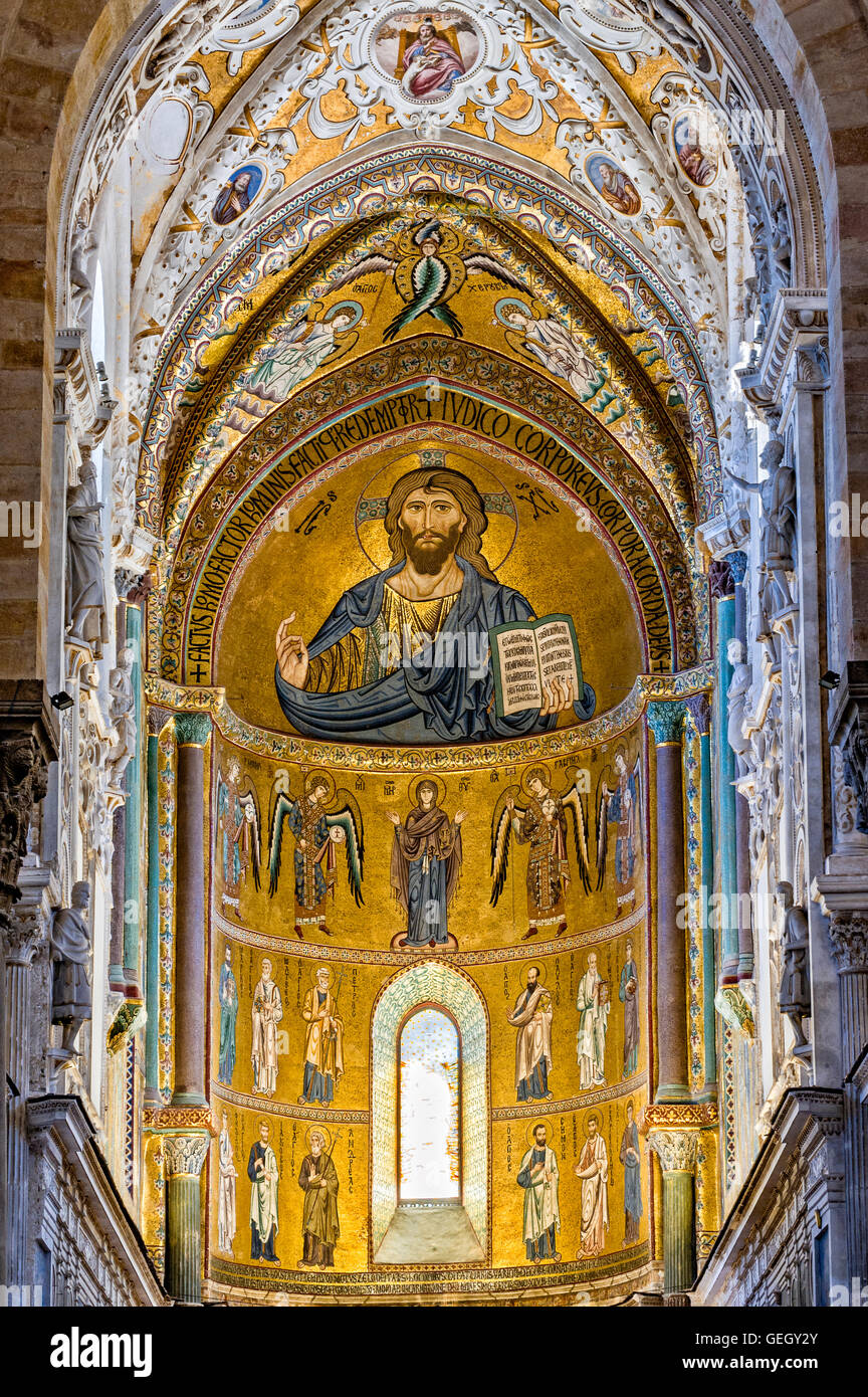 Italy Sicily Cefalù cathedral interior Mosaic Stock Photo - Alamy