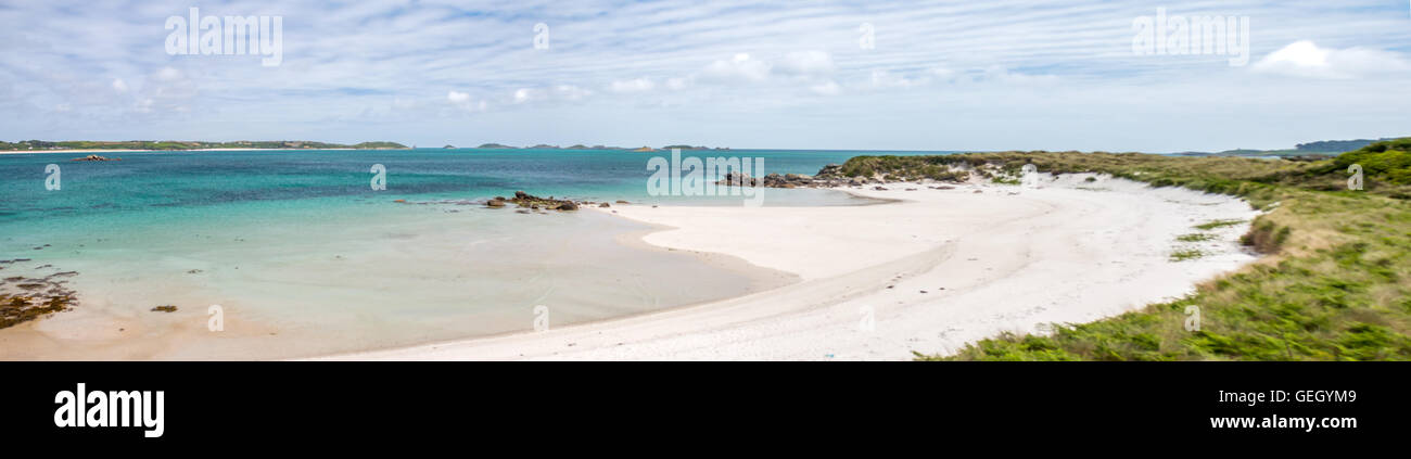 White sandy beaches of Rushy Bay, Tresco, Isles of Scilly Stock Photo ...