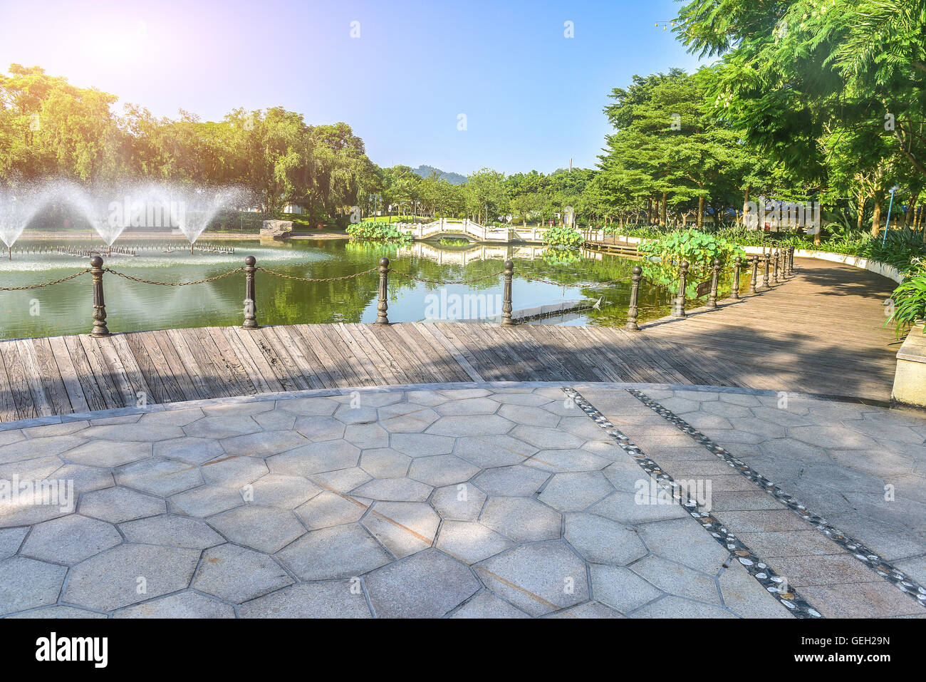 Square fountain outdoor scene Stock Photo - Alamy