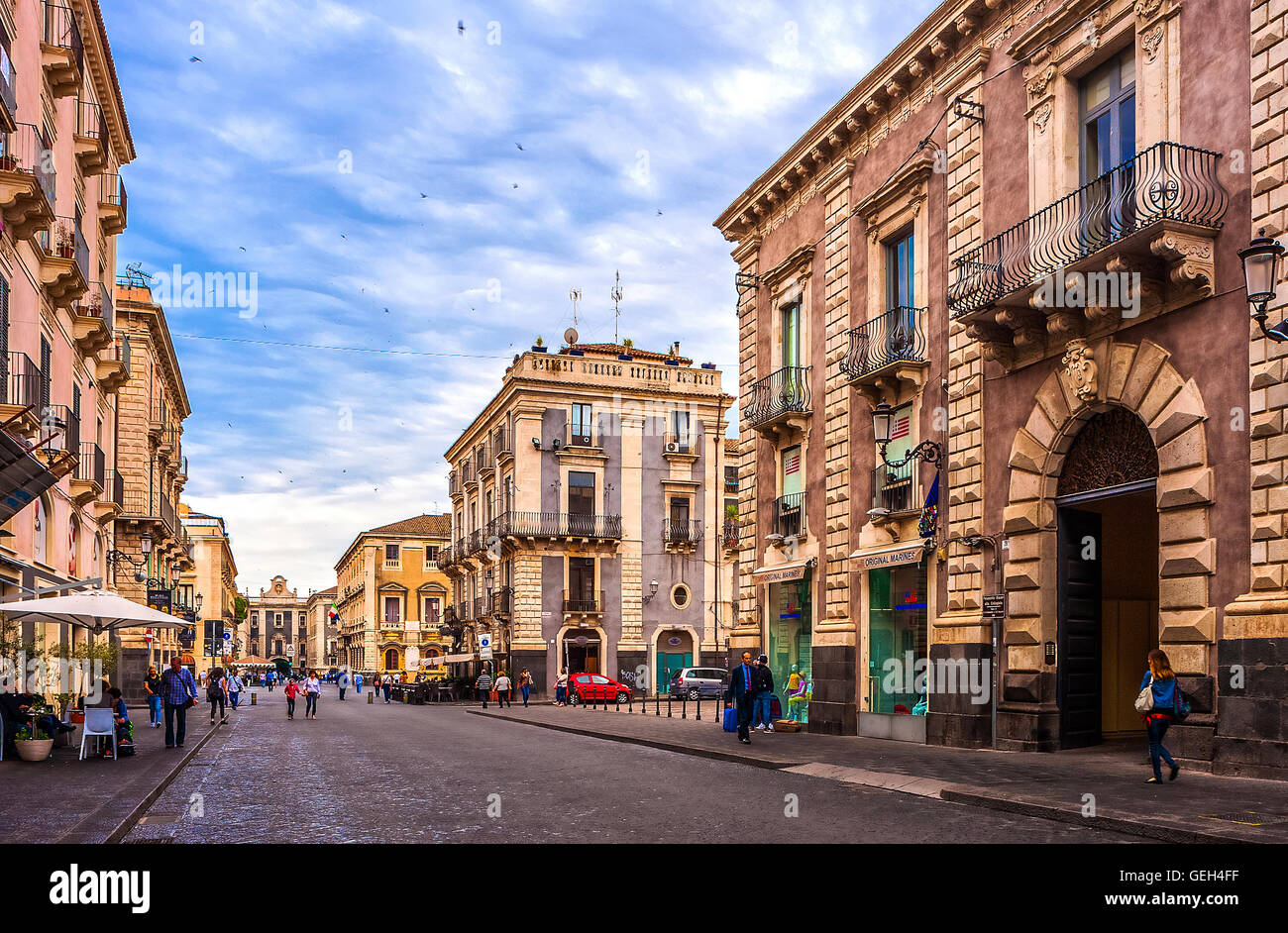 Catania centro storico hi-res stock photography and images - Alamy