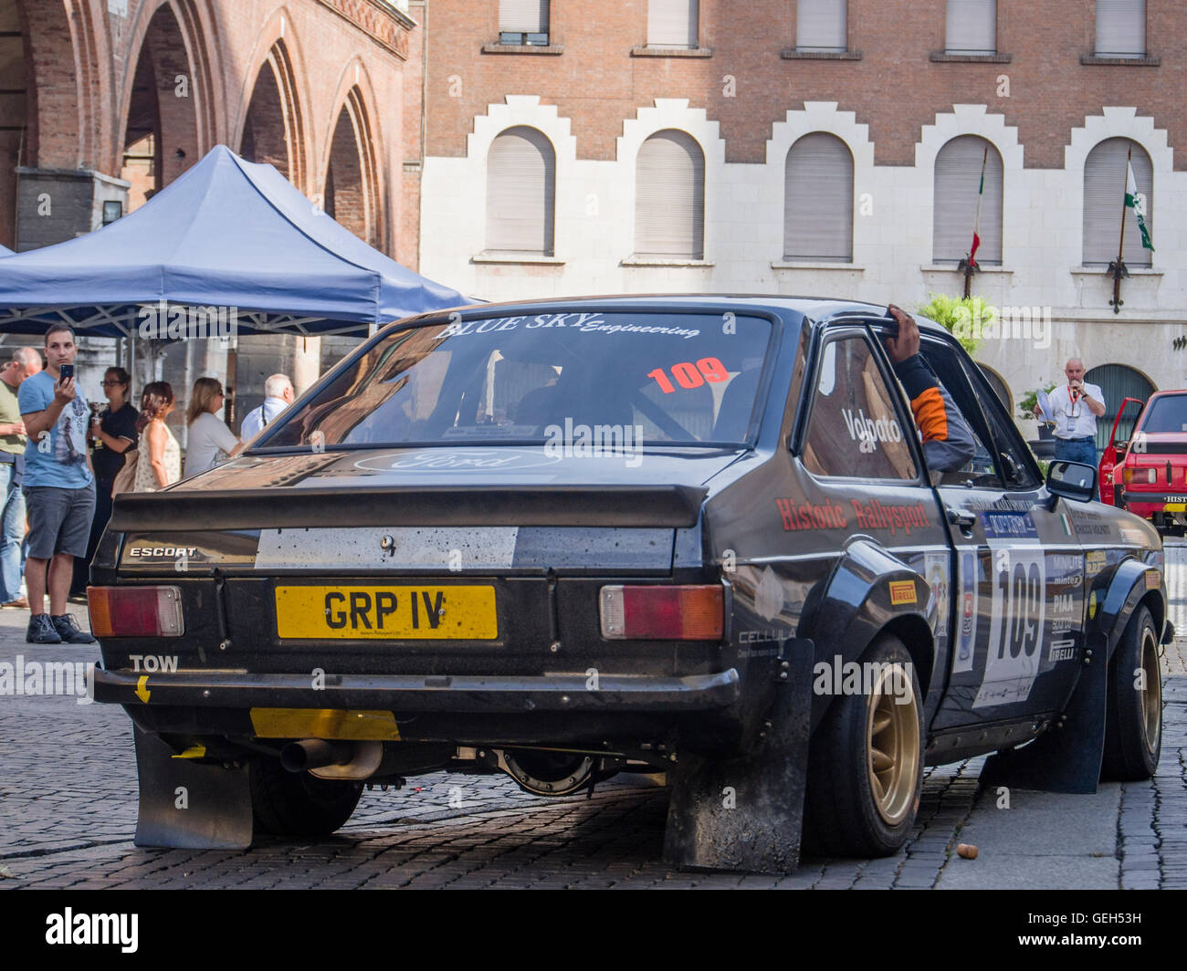 Cremona Historical Rally Circuit 2016 , ceremony, drivers, co pilots ...