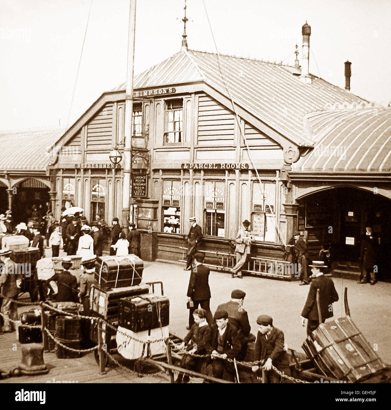 The Landing Stage, Liverpool - early 1900s Stock Photo - Alamy