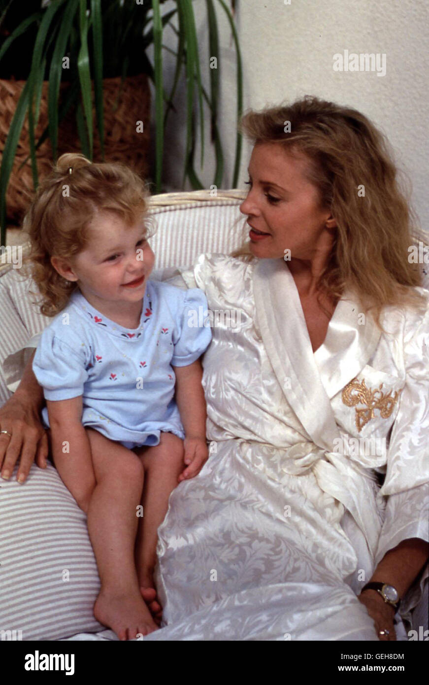 Amanda Braun, Cheryl Ladd Schon bald ist Pam (Cheryl Ladd) hoffnungslos ...