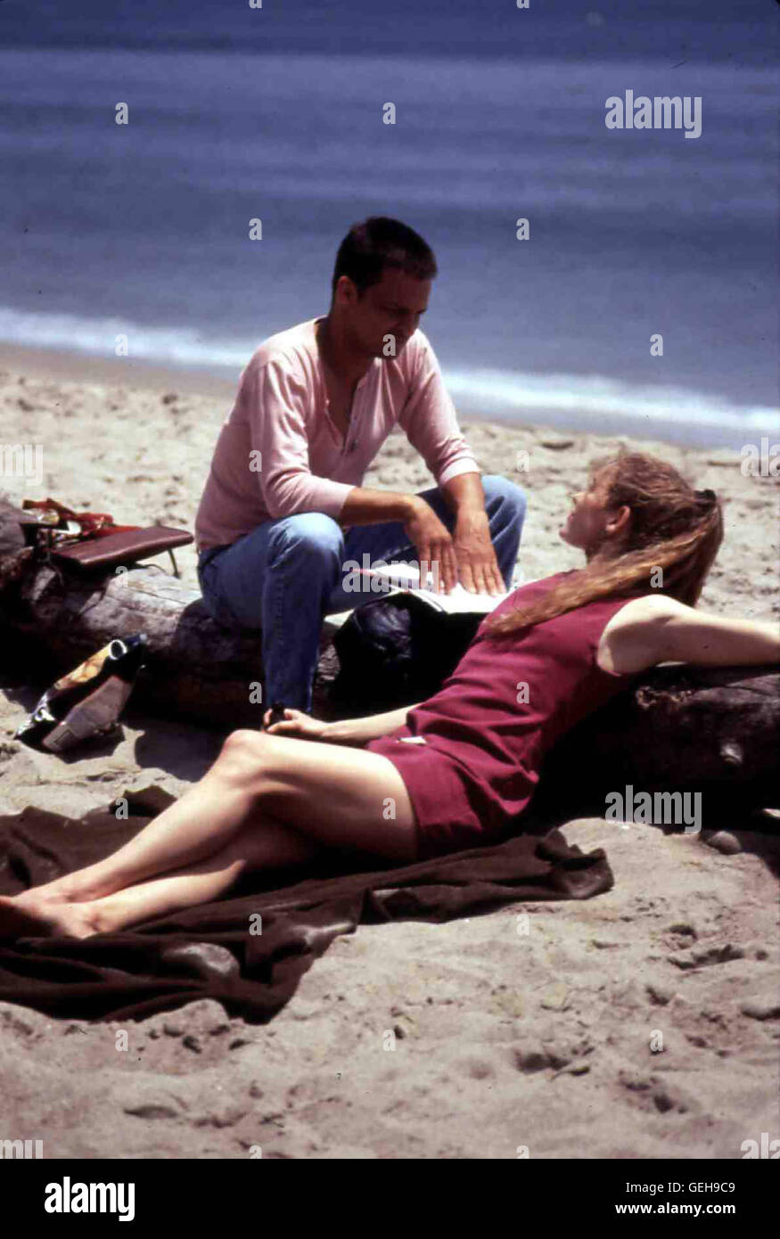 James Russo, Alice Krige Als Jon (James Russo) von Pamela Sparrow ...