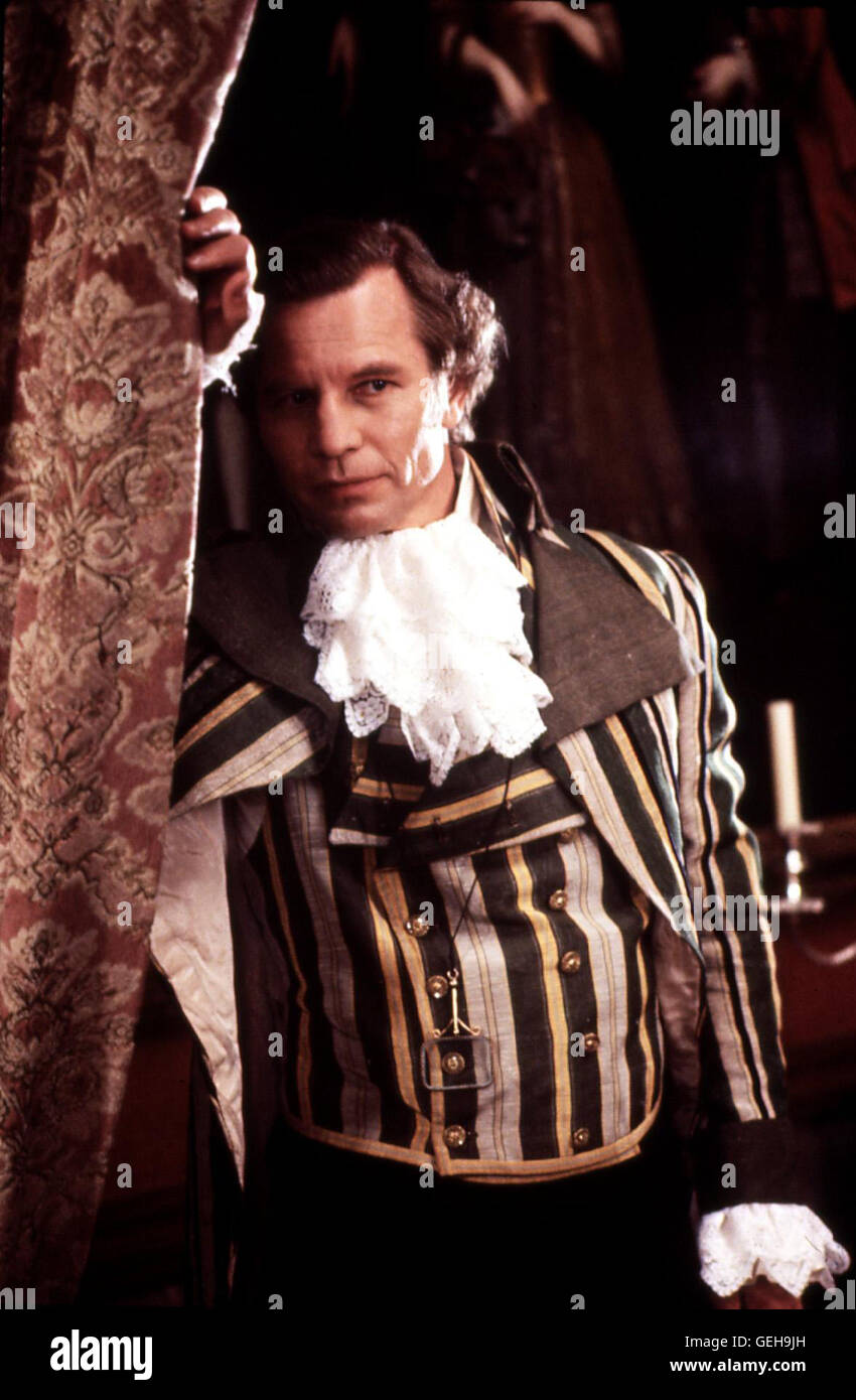 Michael York Der boesartige Cousin Gervase Warlingham (Michael York ...