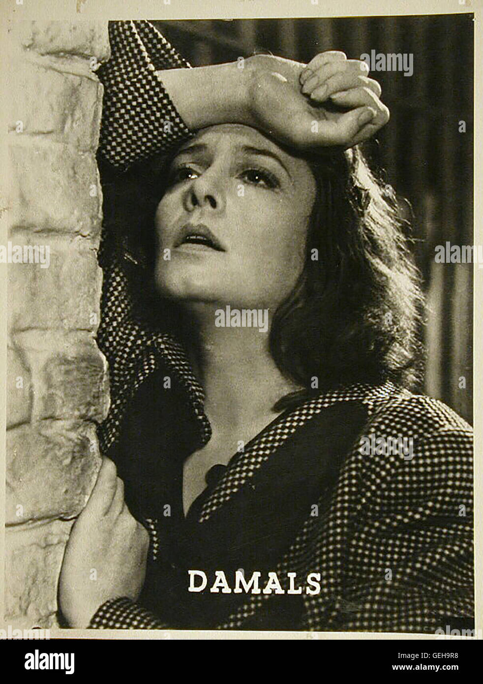 Zarah Leander *** Local Caption *** 1942, Damals, Postkarte Stock Photo ...