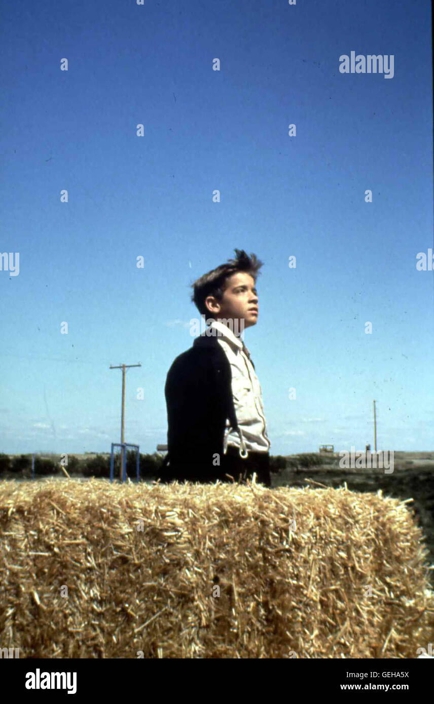 Robbie Bowen Eli (Robbie Bowen), Sohn einer strengen Hutter Familie ...