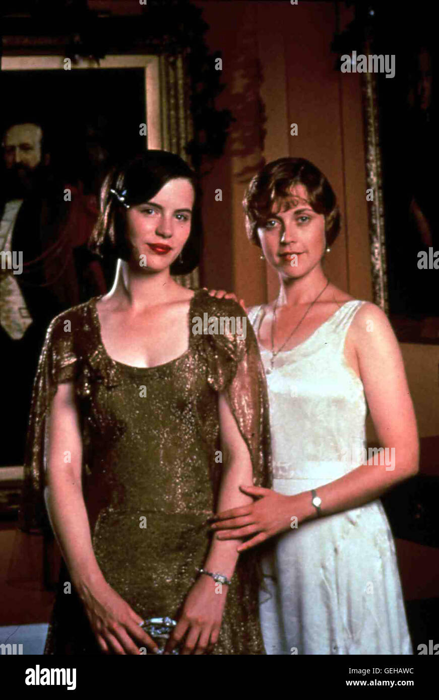 Kate beckinsale cold comfort farm hi-res stock photography and images - Alamy