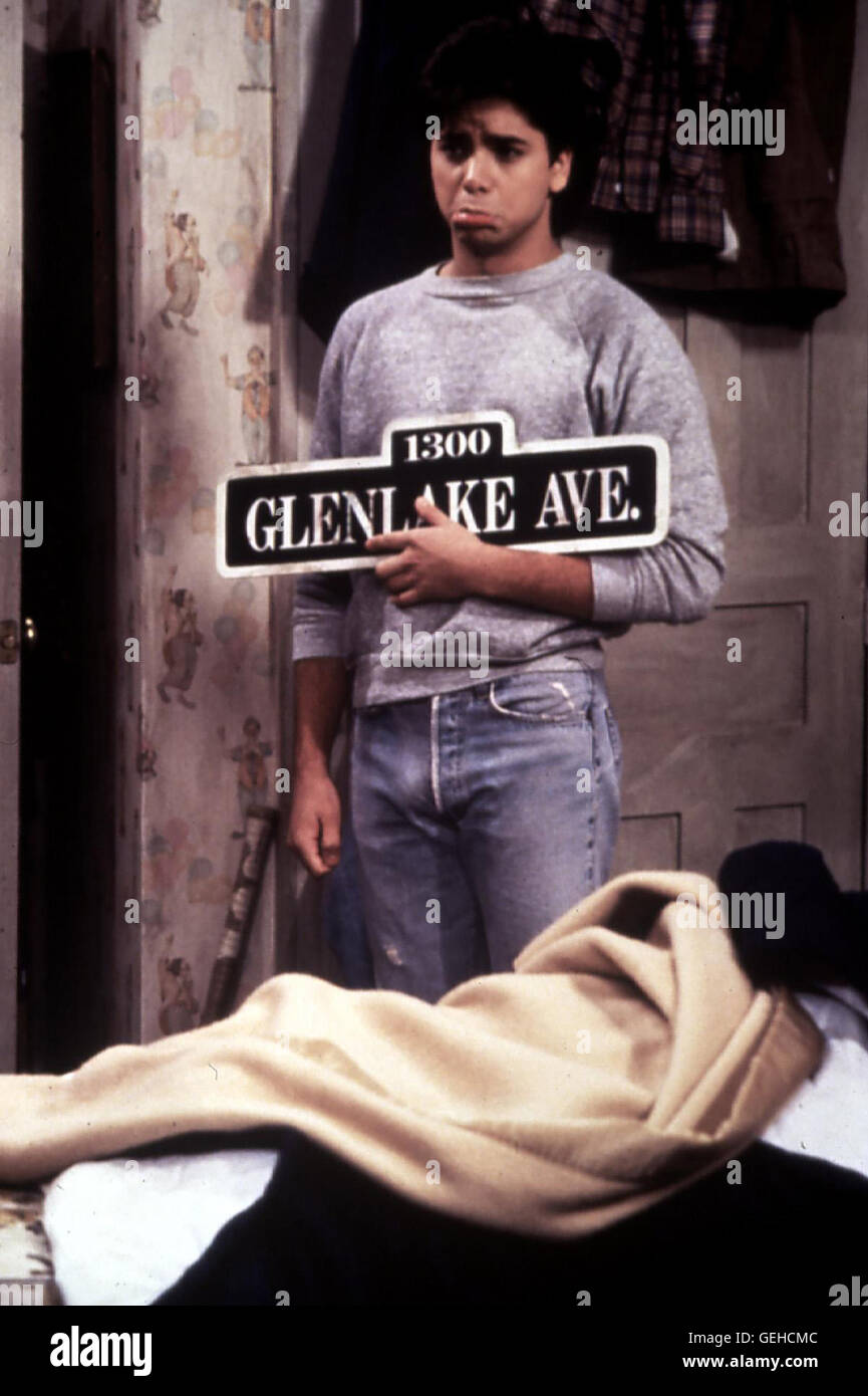 Matthew Willows (Matt Stamos) *** Local Caption *** 1995, French Exit ...